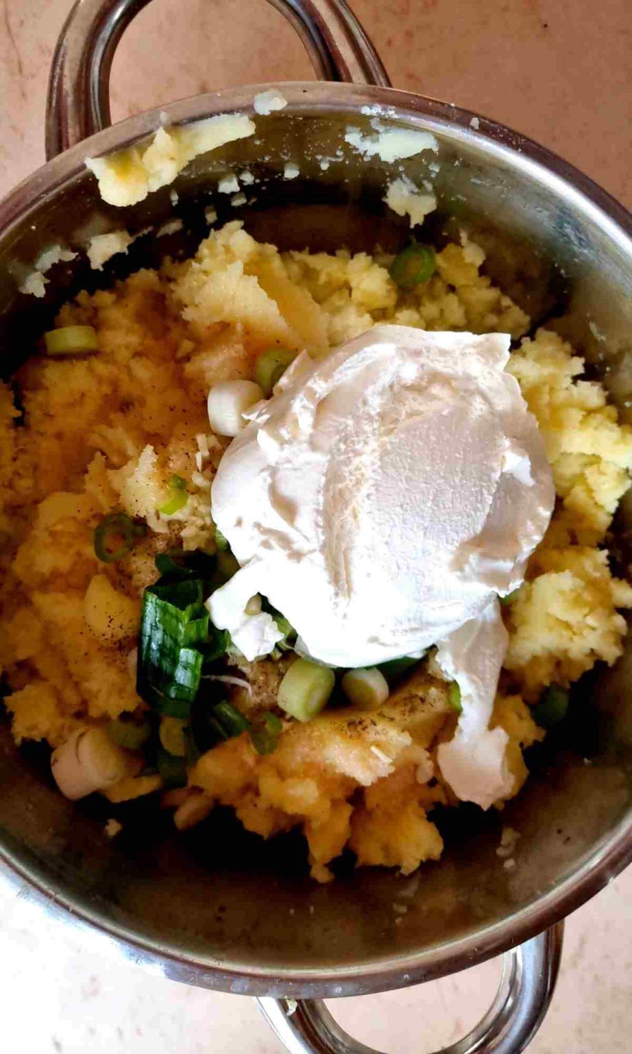 Mashed Potatoes with Cream Cheese and Sour Cream - Natasha's Home