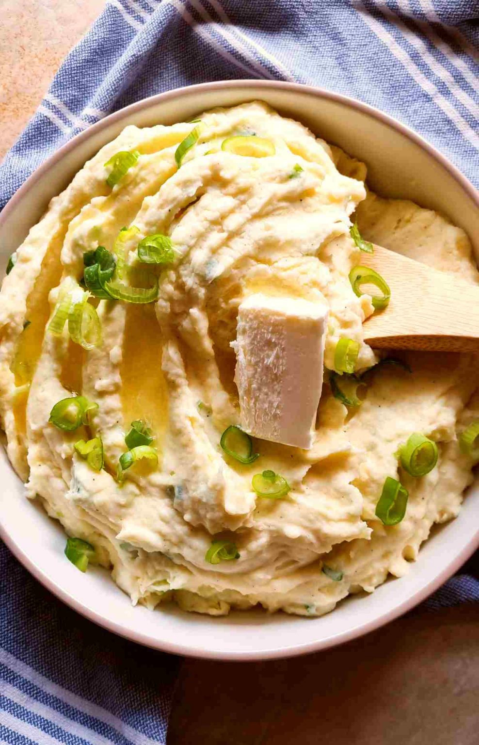 Mashed Potatoes with Cream Cheese and Sour Cream - Natasha's Home